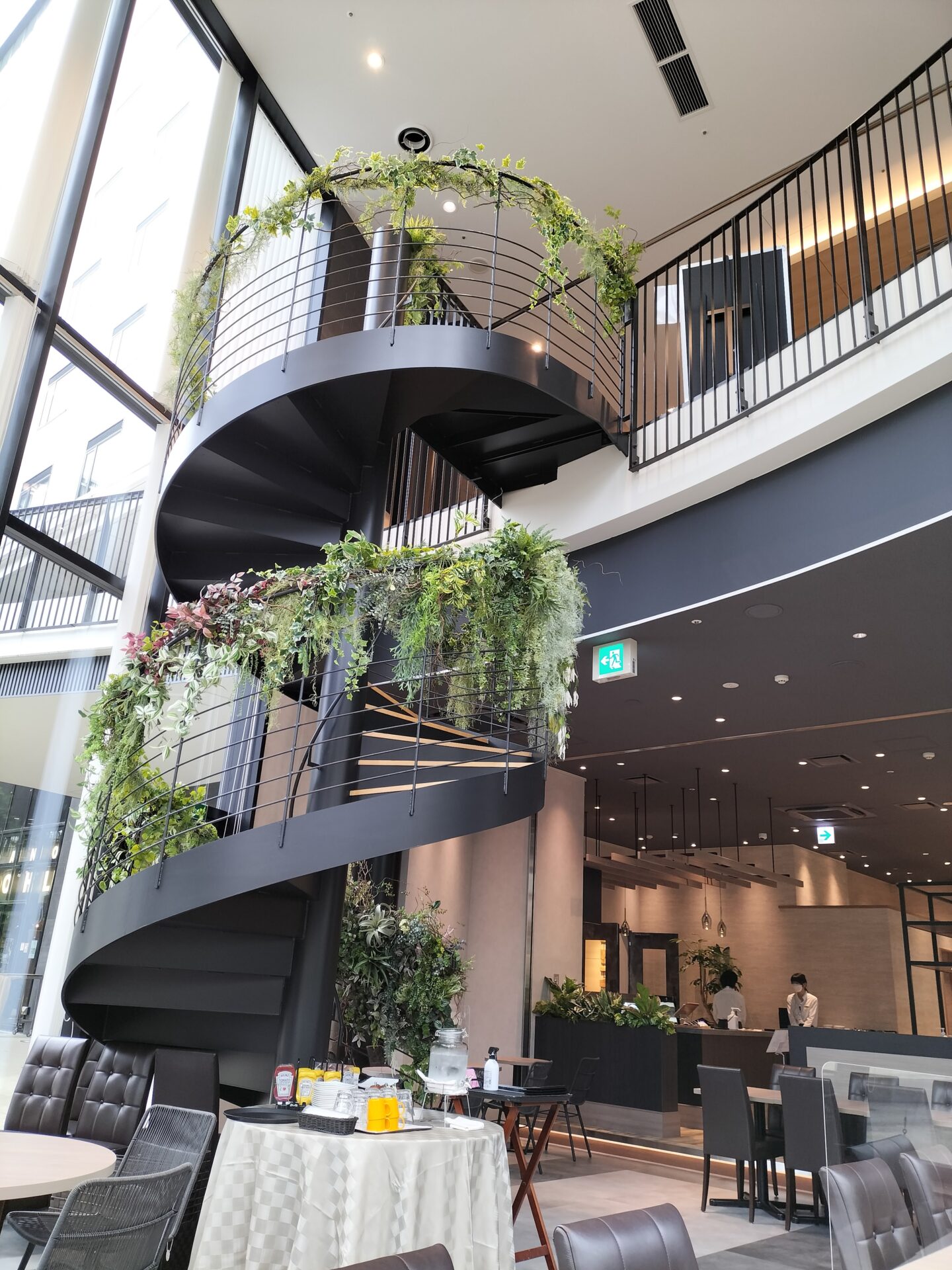 流山おおたかの森駅直結 ライトアップカフェダイニング（LIGHT UP cafe & dining）を初訪問！ 特製ビーフシチューのランチをいただく！